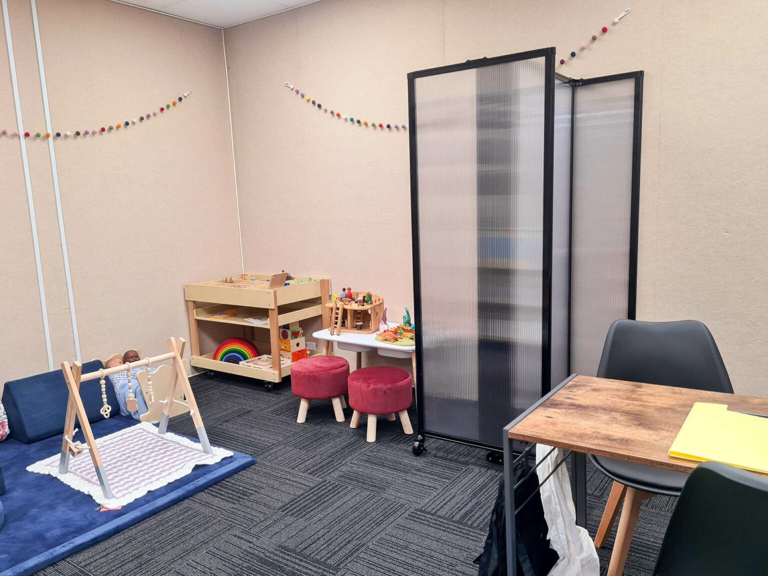 Straight Wall Acoustic Portable Partition (Polycarbonate) | Portable ...