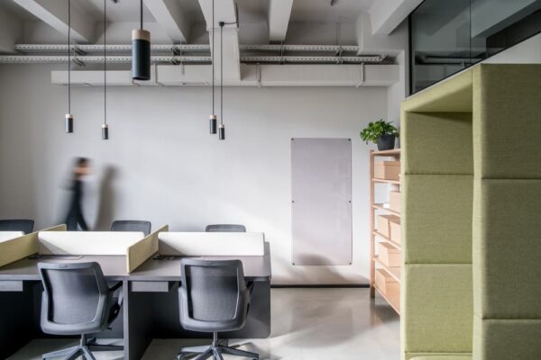 Guide to Office Design for the Small Office Layout - Portable Partitions