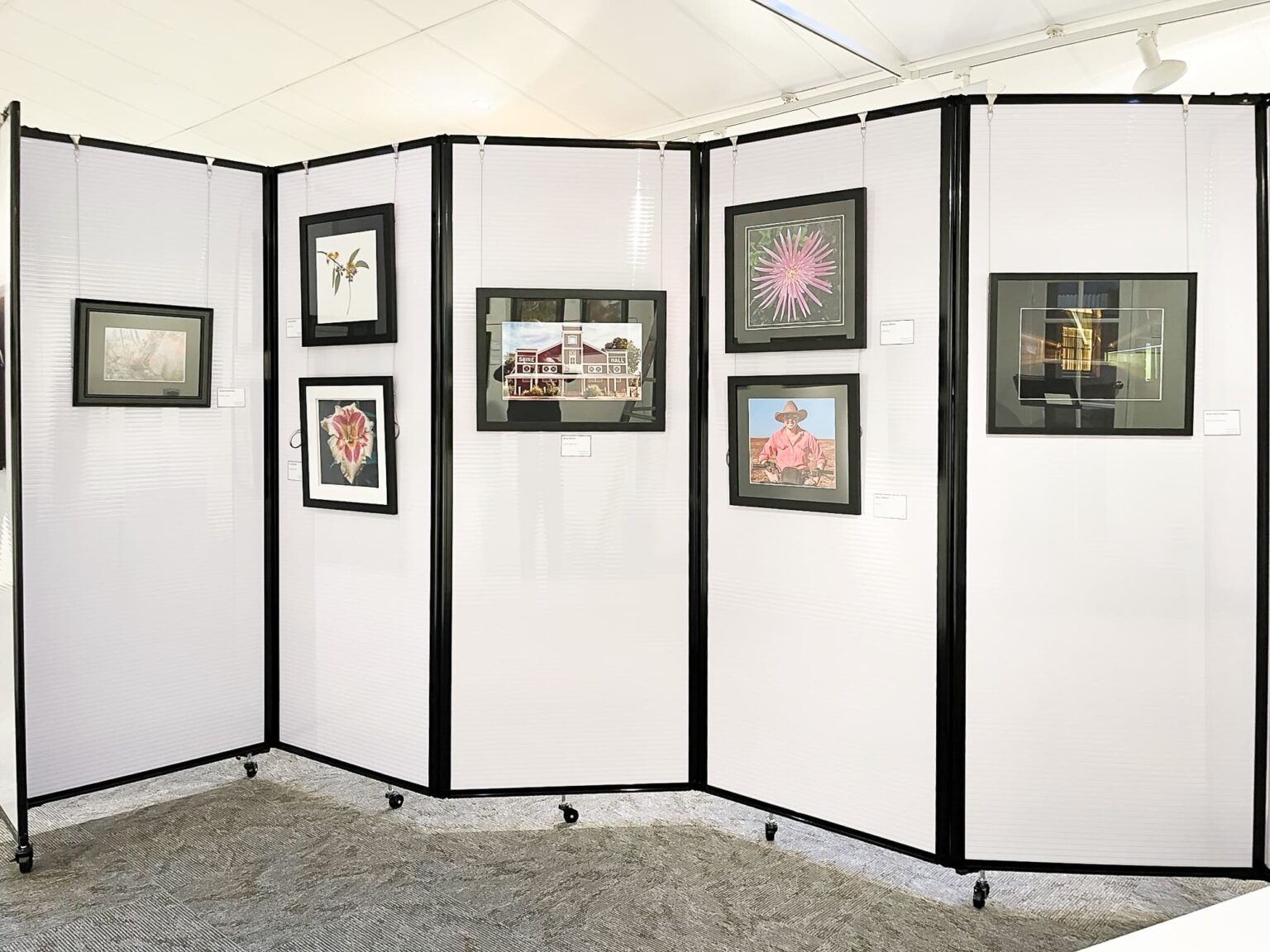 Case Study: How to create a dynamic exhibition space - Portable Partitions