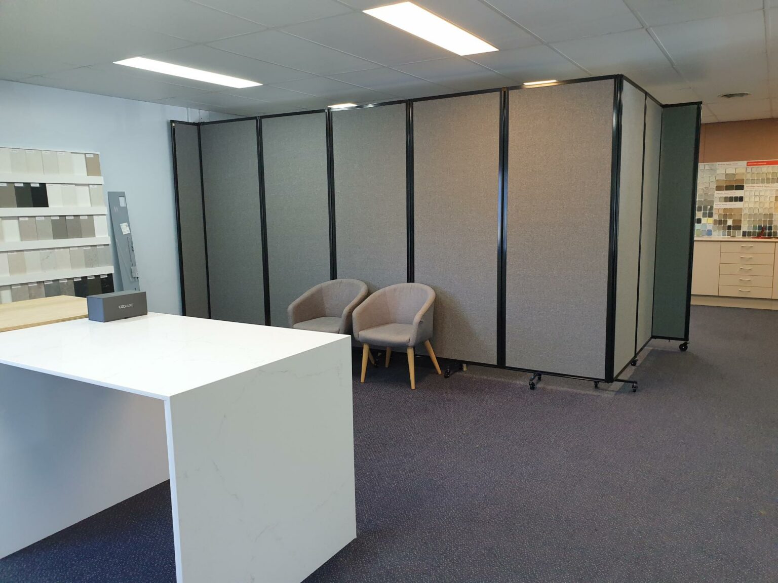 How to Divide an Office Room with a Temporary Wall - Portable Partitions